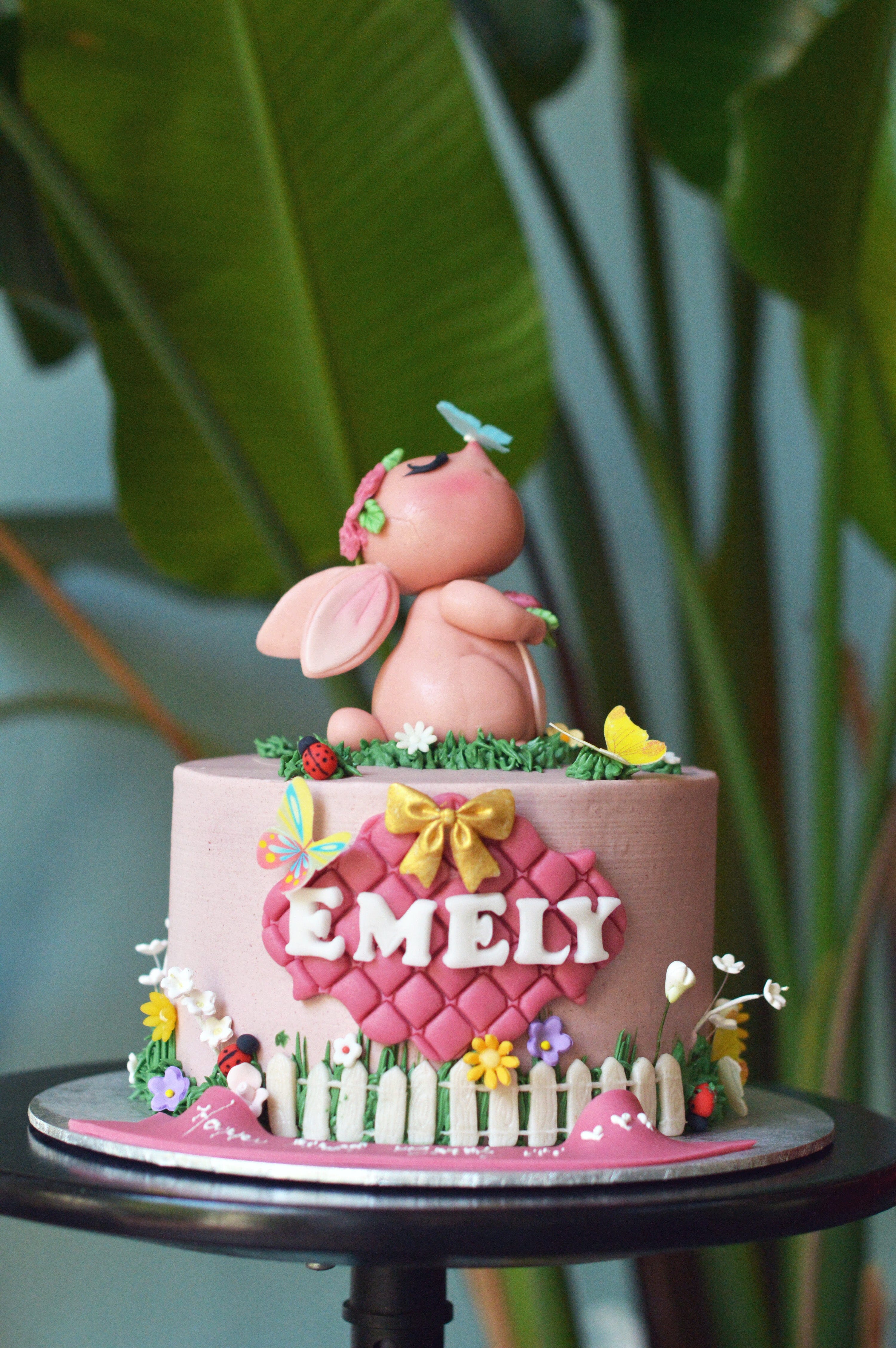 RABBIT SWEETHEART | Pulse Patisserie